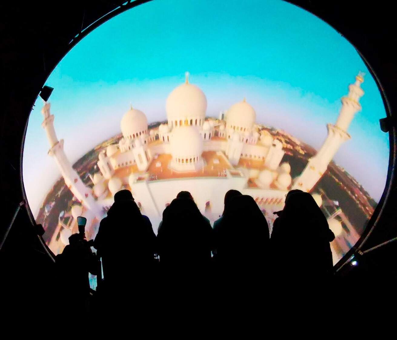 Flying Theater | Fulldome Pro